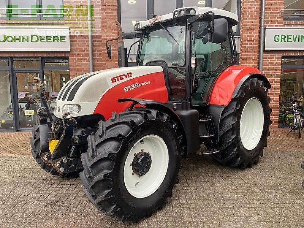 Steyr 6135 profi traktor točkaš