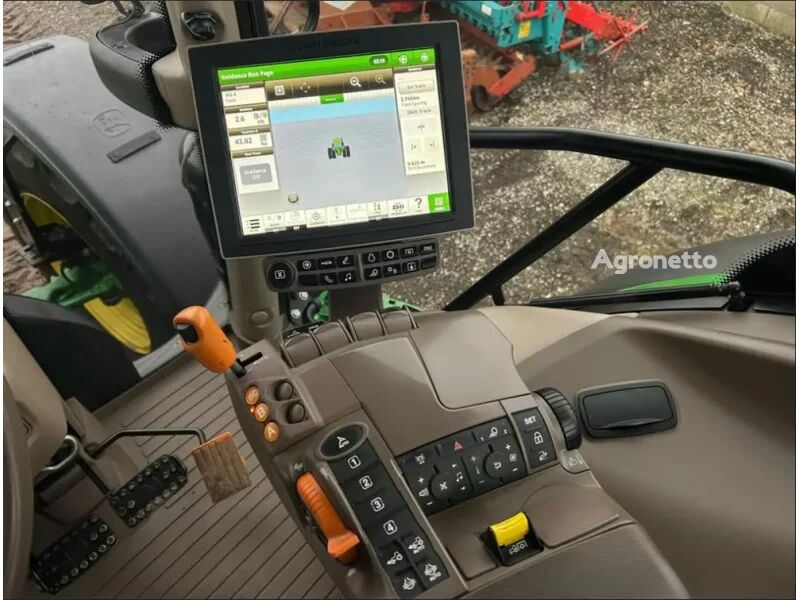 John Deere 6145R traktor točkaš