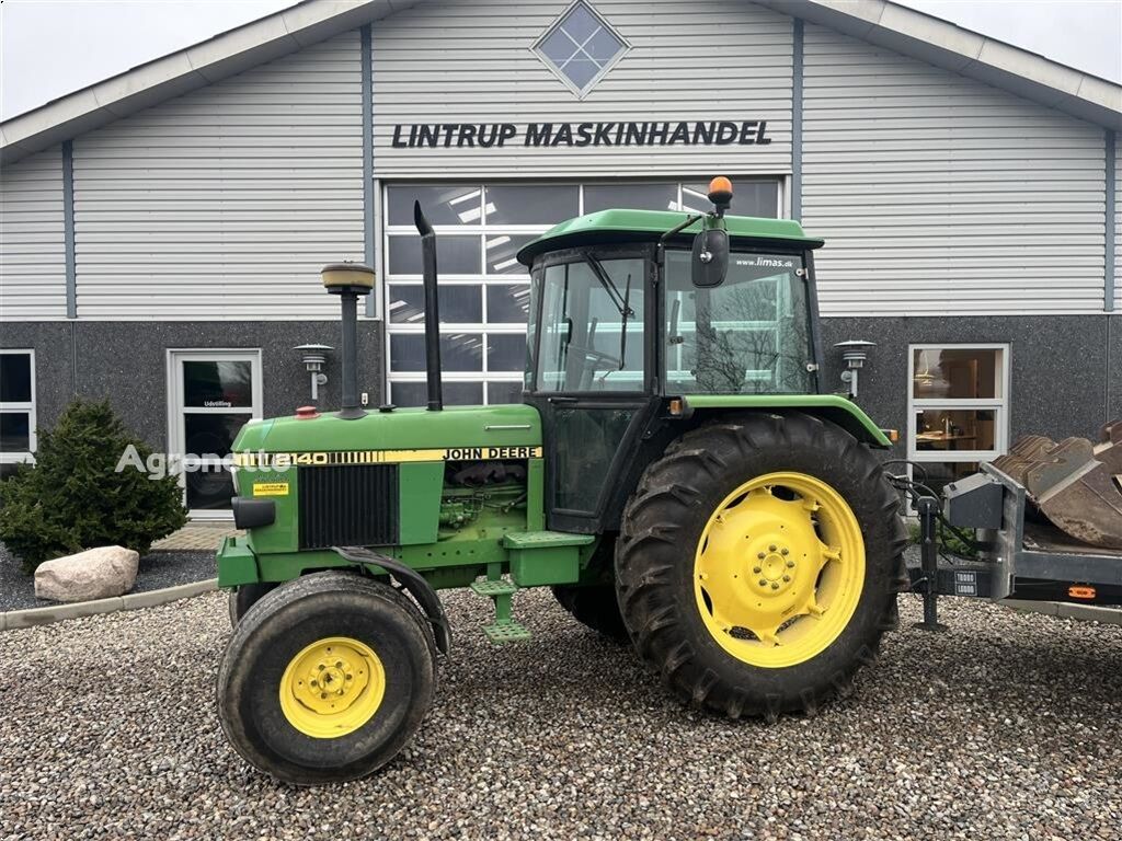 John Deere 2140 SG2 Med næsten nye bagdæk traktor točkaš