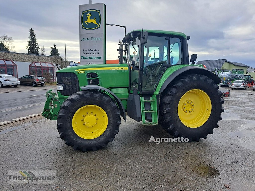 John Deere 6830 traktor točkaš