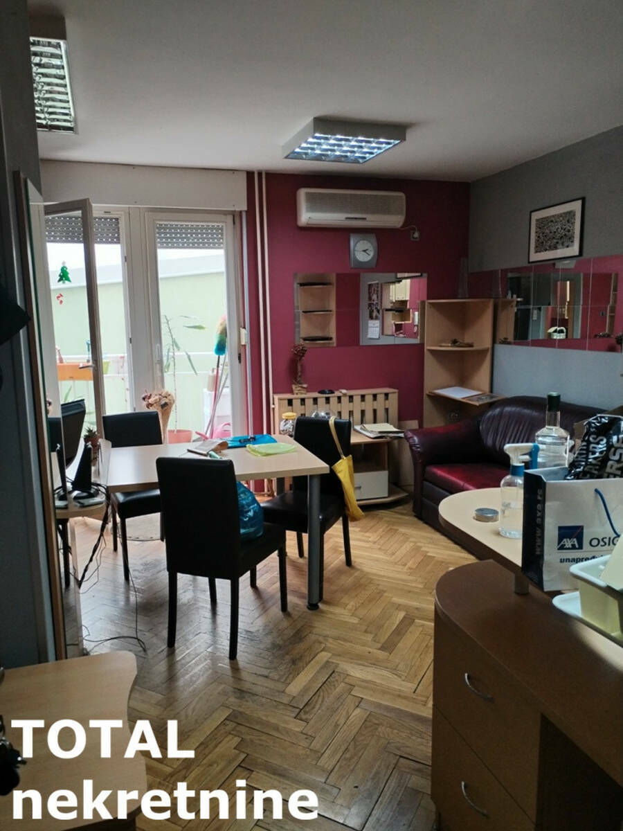 Garsonjera NOVI SAD, 280€