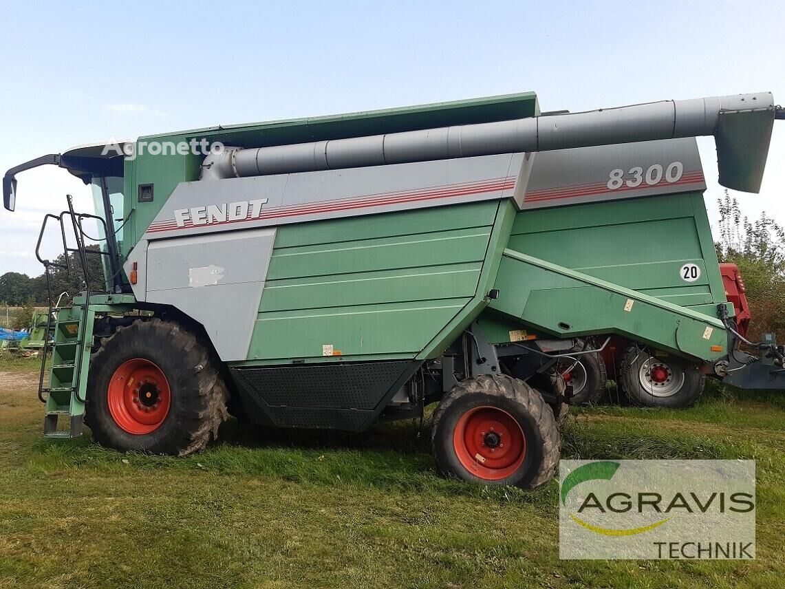 Fendt 8300 kombajn za žito