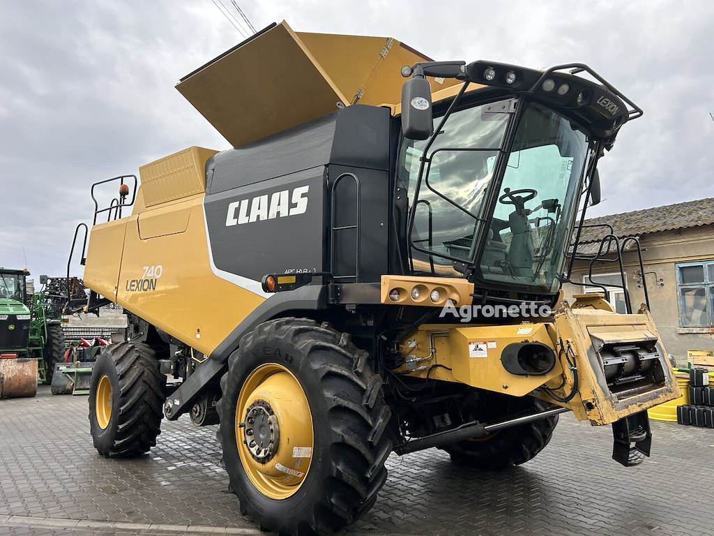 Claas Lexion 740 kombajn za žito