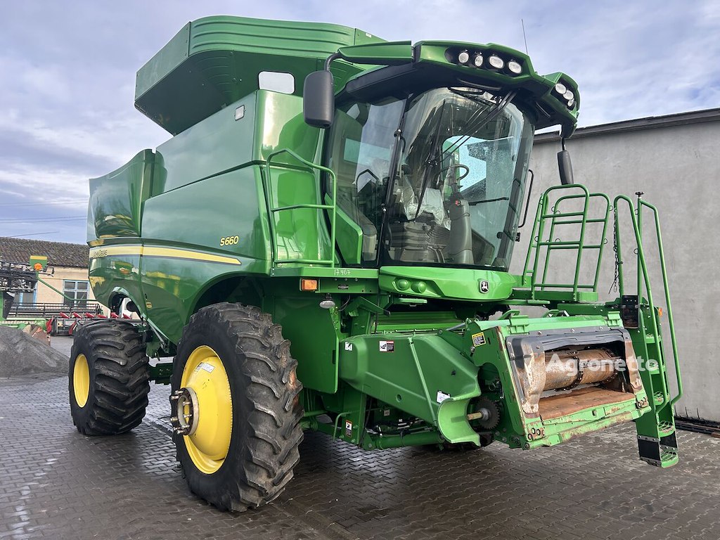 John Deere S660 kombajn za žito