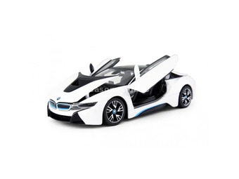 Metalni auto 1/24 BMW I8