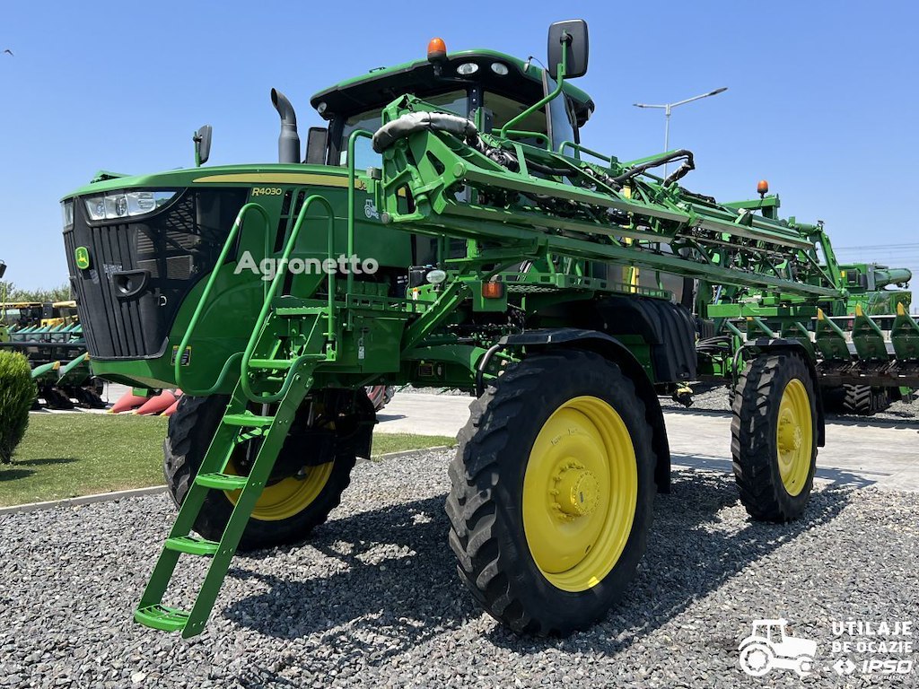 John Deere R4030 samohodna prskalica