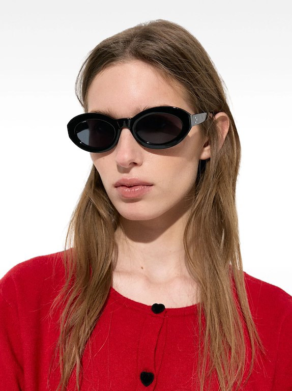 Oval sunglasses