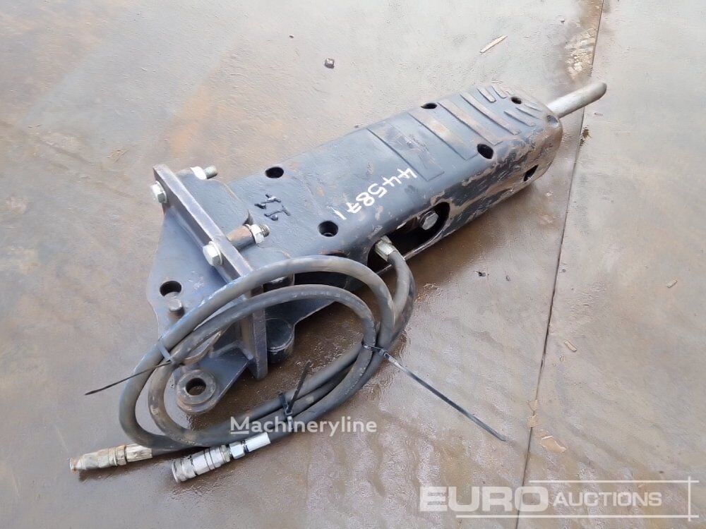 Prodaje se Hydraulic Breaker 30mm Pin to suit Mini Excavator hidraulični čekić na aukciji