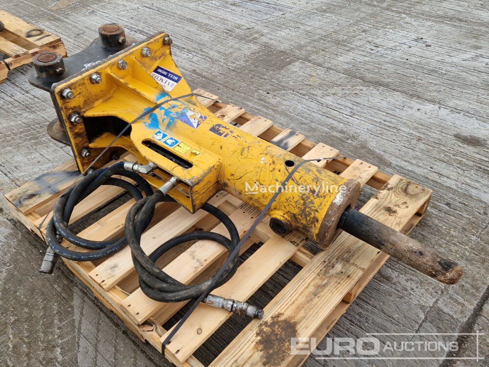 Prodaje se Hydraulic Breaker 60mm Pin to suit 10 Ton Excavator hidraulični čekić na aukciji