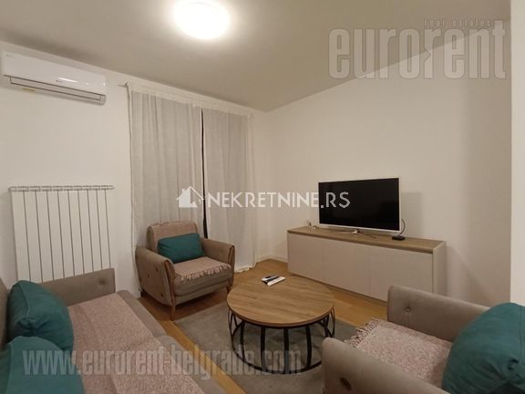 #48444, Izdavanje, Stan, NOVI MINEL - BLOK 60, 900 EUR