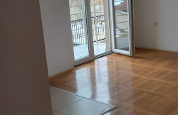 Prodajem Stan-Apartman, Veliki Mokri Lug, Zvezdara, Beograd, €83.000