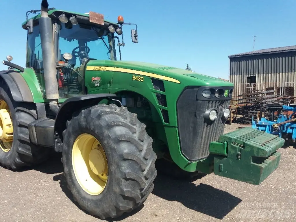 John Deere 8430