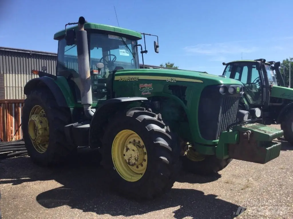 John Deere 8420