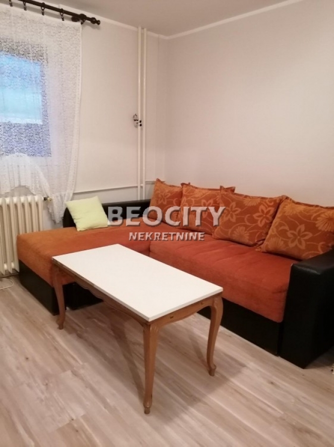 Novi Sad, Liman 3, Šekspirova , 1. 0, 33m2, 300EUR