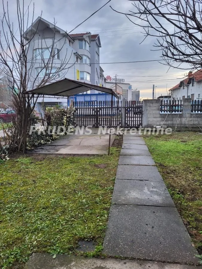 Izdavanje, kuća, 90m2, Novi Beograd, Beograd