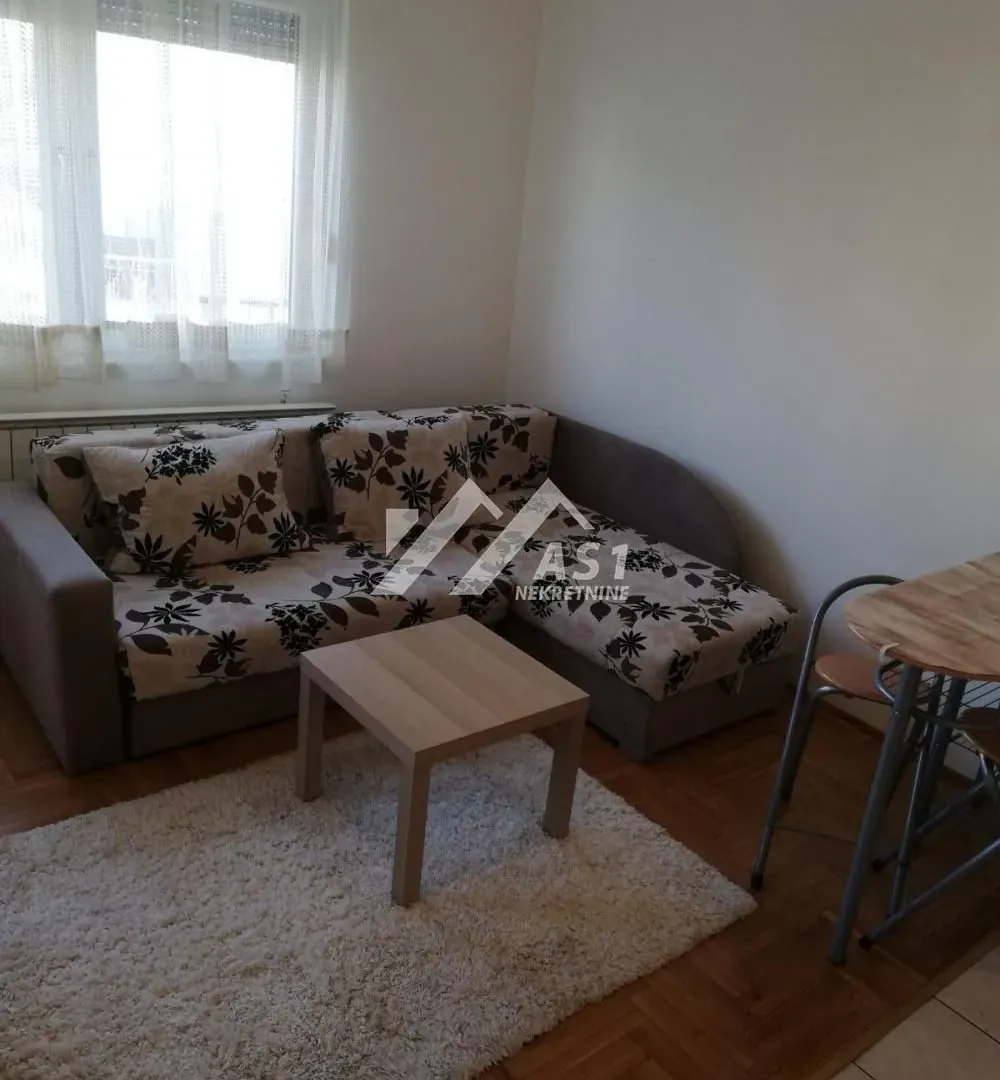 Izdavanje, jednosoban stan, 30m2, Bulevar Evrope, Novi Sad, Novi Sad