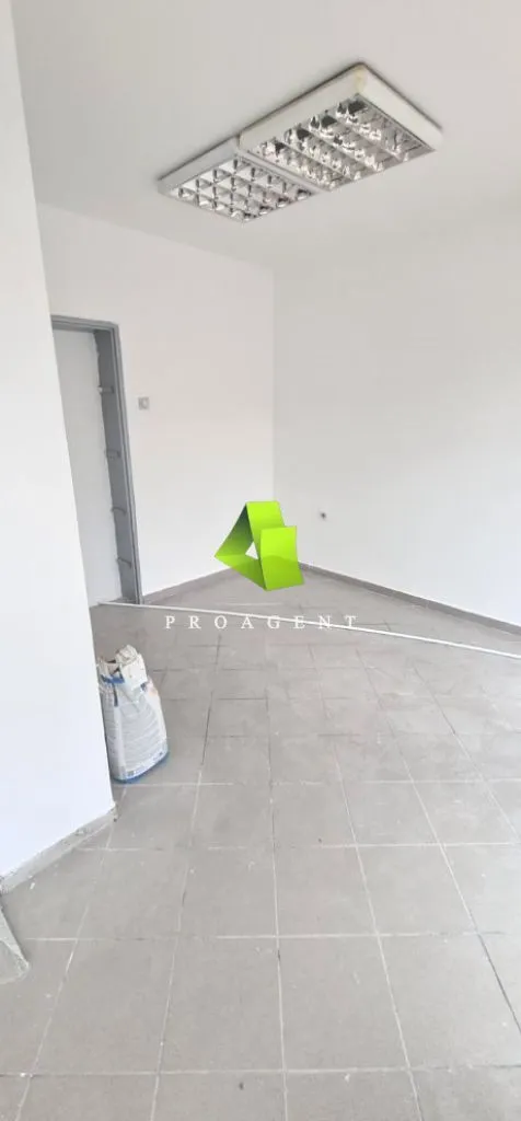 Izdavanje, poslovni prostor, 35m2, Centar, Niš