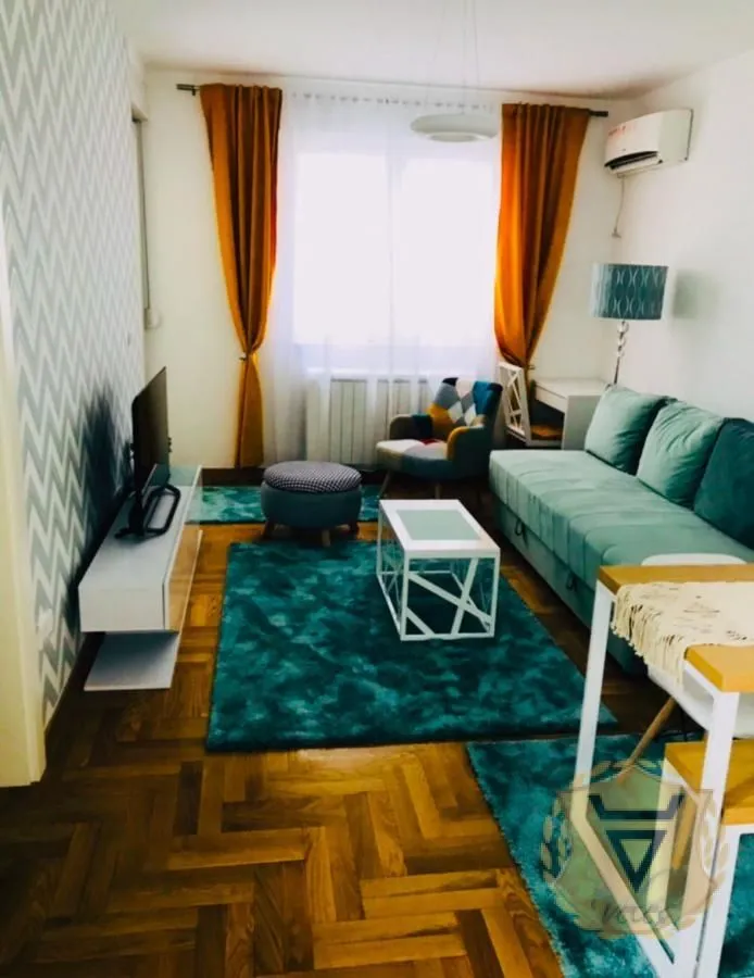 Izdavanje, jednosoban stan, 40m2, Đeram Pijaca, Beograd