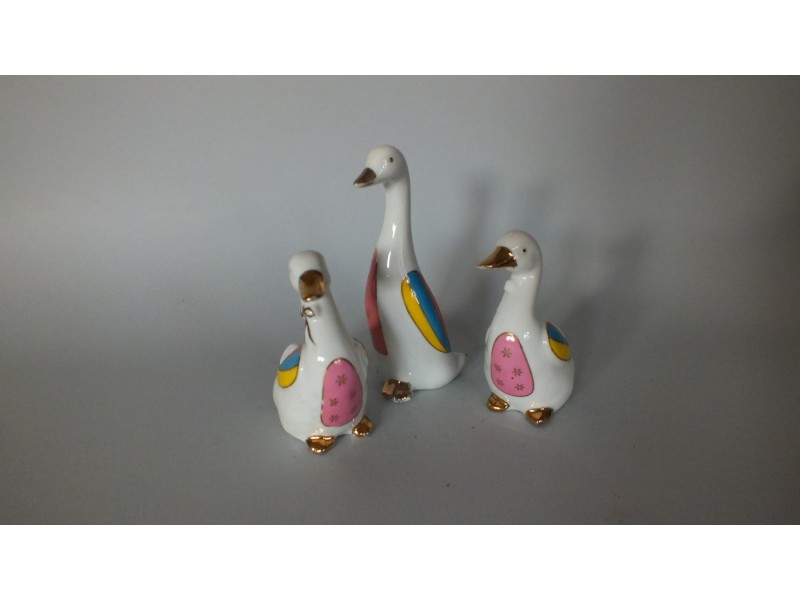 Vintage set od 3 figure Fine porcelana