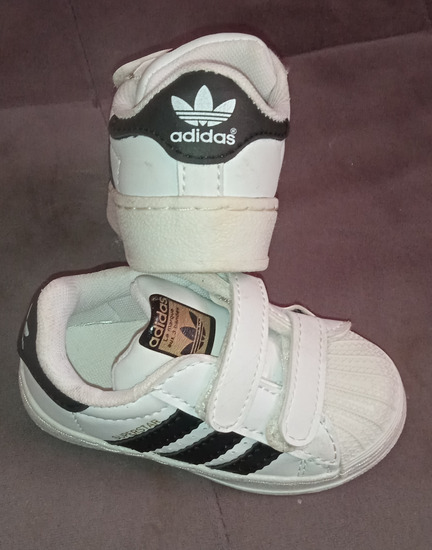 Adidas superstar decije patike 20 i 21 Snizeno!