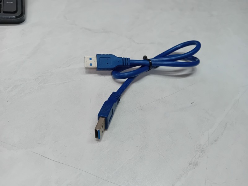 usb kabal 3.0 musko-musko 60cm duzine ispravan