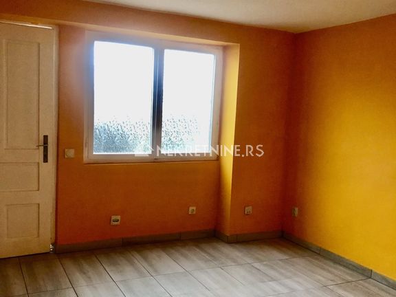 36m2, BANOVO BRDO ,2 lokal