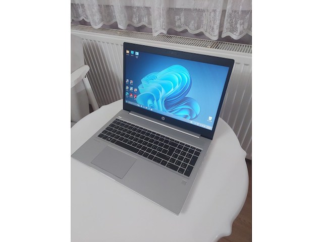 HP Probook 455 G7 - Ryzen 3 4300u/8Gb/250Gb/Vega 5/3-4h