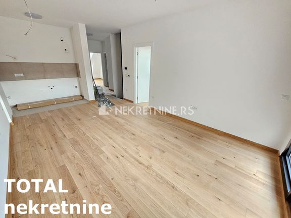 Troiposoban stan NOVI SAD, 242000€