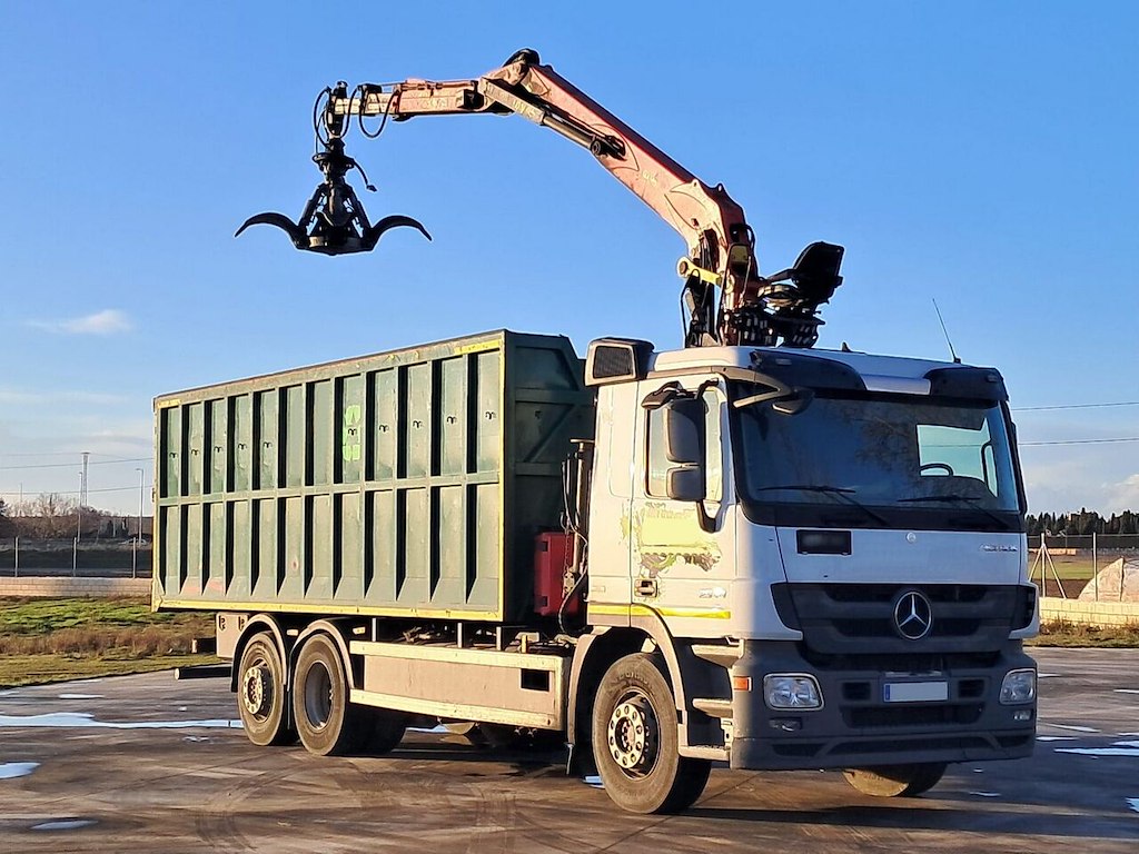 Mercedes-Benz CAMION CHATARRA MERCEDES BENZ EPSILON 120Z81 kiper