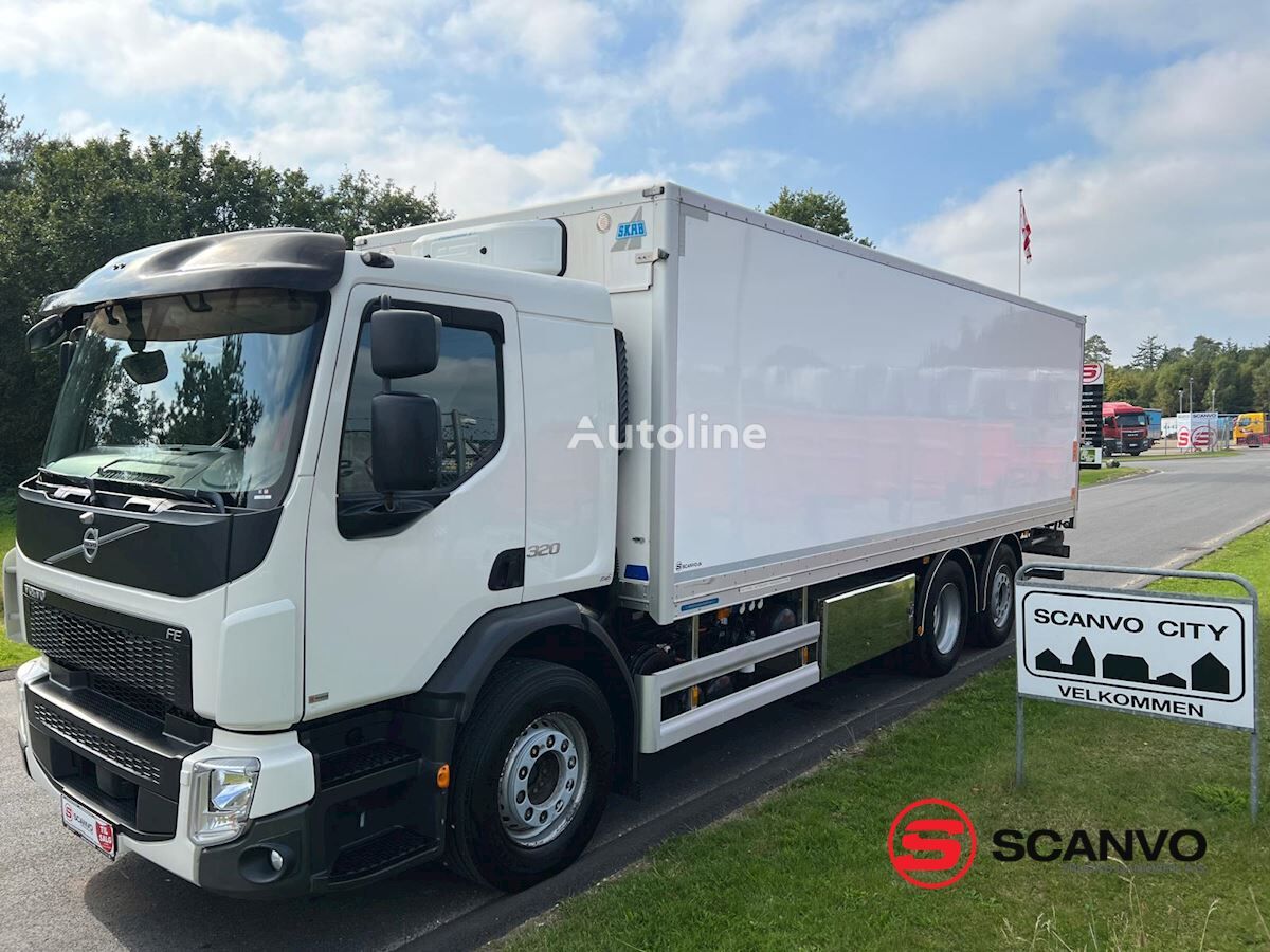 Volvo FE320 6x2*4 kamion furgon