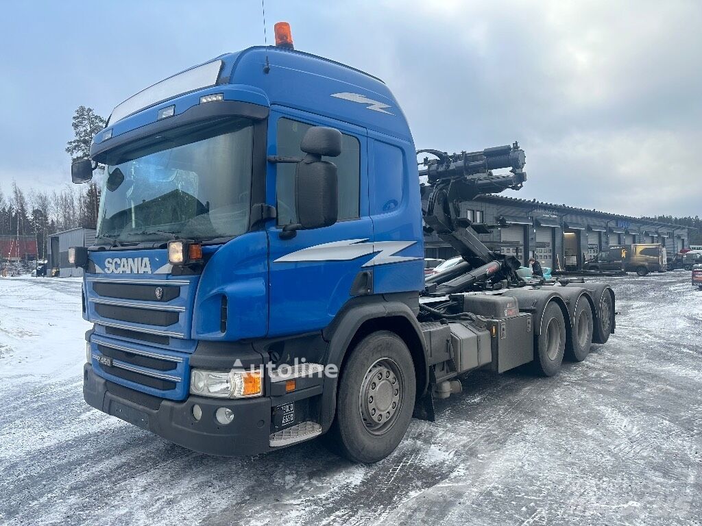 Scania P450 8x4*4 Koukku ja vaijerilaite kamion rol kiper