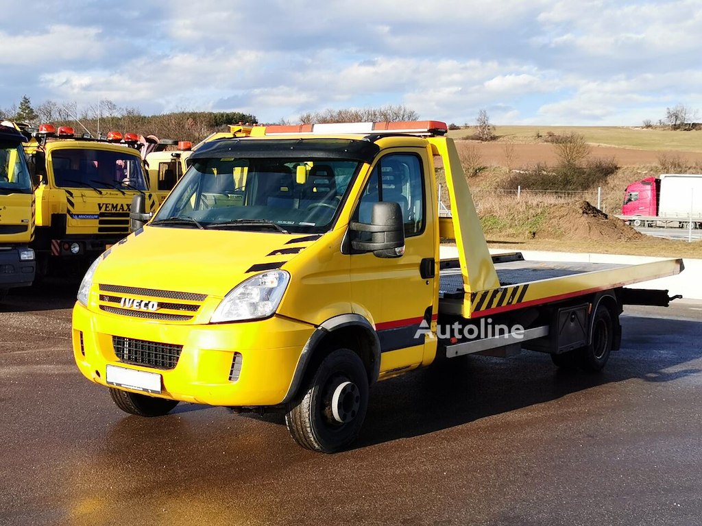 IVECO 65C18 EURO 4 autotransporter