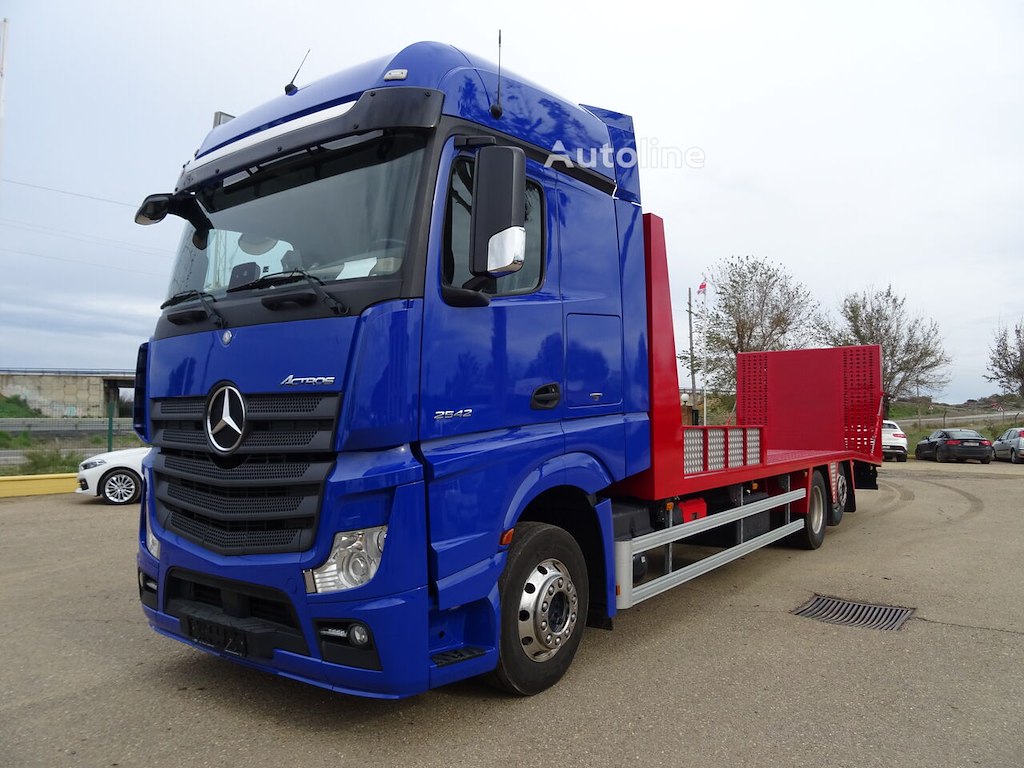 Mercedes-Benz ACTROS 25 40 autotransporter