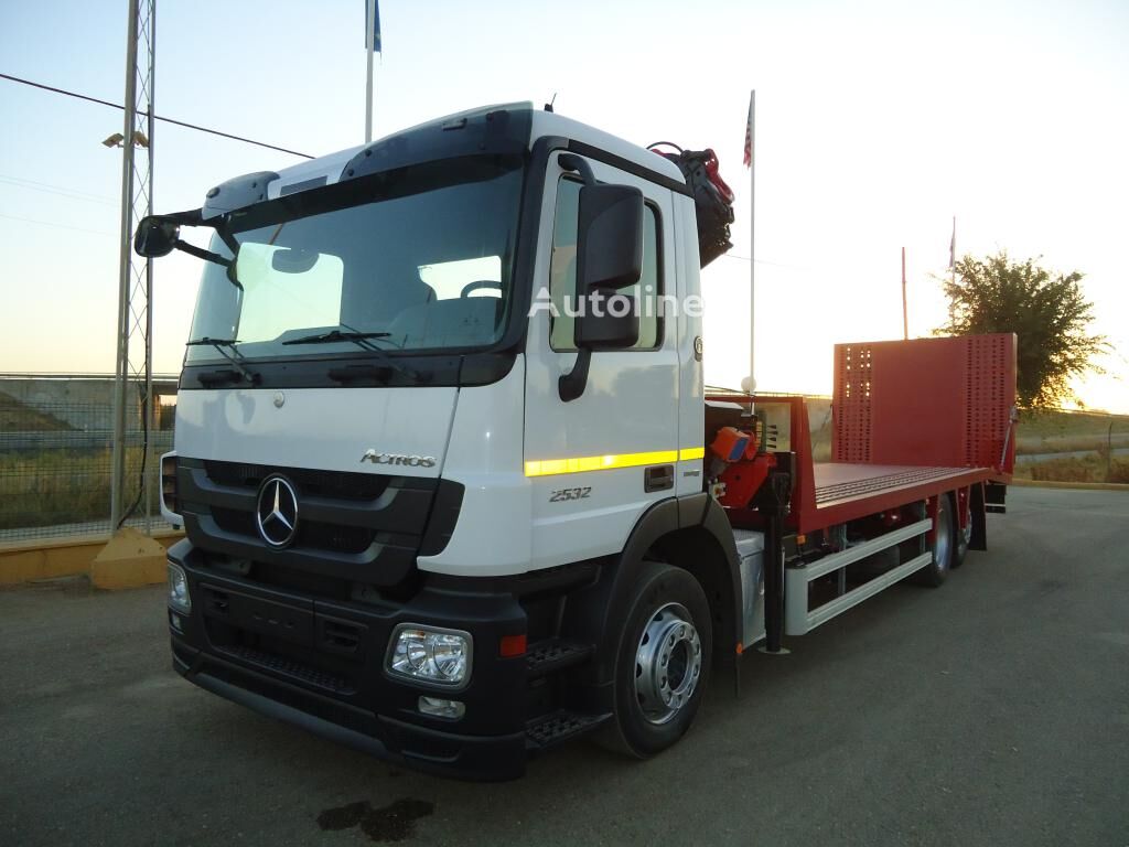 Mercedes-Benz ACTROS 25 32 autotransporter