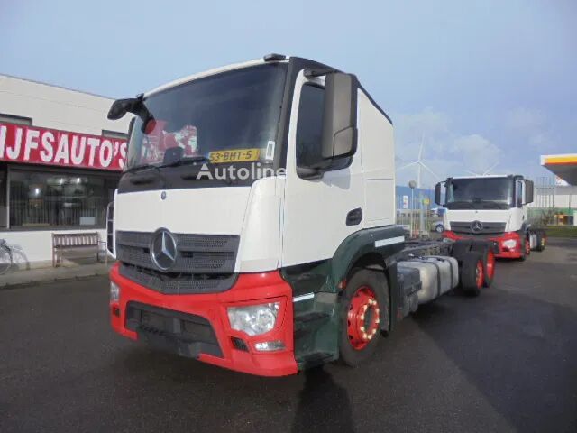 Mercedes-Benz 2340 6X2 EUR 6 autotransporter