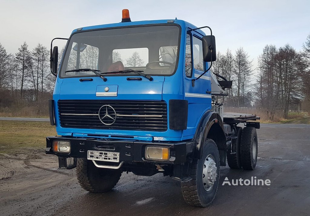 Mercedes-Benz 1928 4x4 V8 kamion platforma