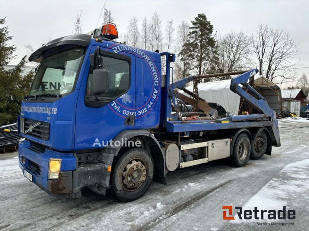 Prodaje se Volvo FE-320 6*2 podizač kontejnera na aukciji