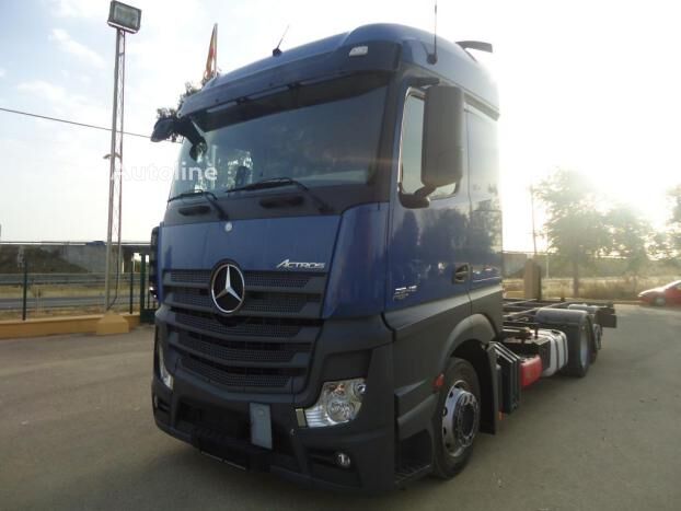 Mercedes-Benz ACTROS 25 45 vozilo za prevoz kontejnera