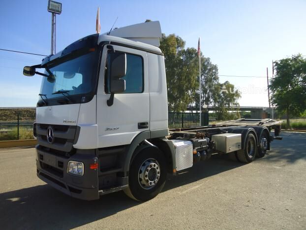 Mercedes-Benz ACTROS 25 32 vozilo za prevoz kontejnera