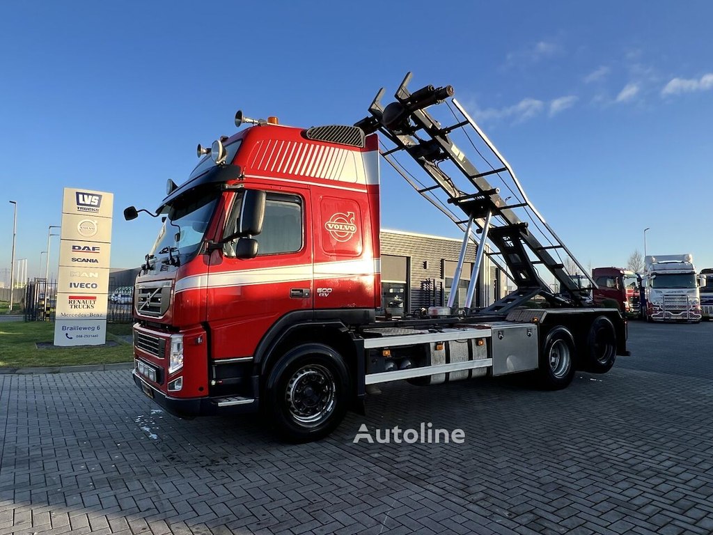 Volvo FM500 6x2 Containersysteem Globetrotter XL kamion sa kukom za podizanje tereta