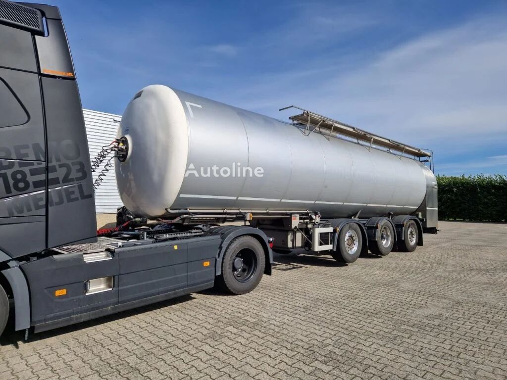 Tank G.MAGYAR 36000 liter geïsoleerde intra / melk tankoplegger met V cisterna za goriva i maziva