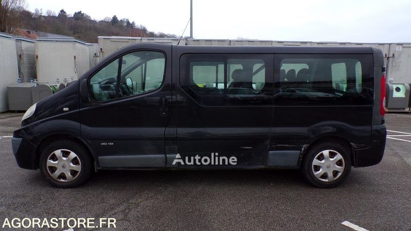 Prodaje se Renault TRAFIC putnički minibus na aukciji