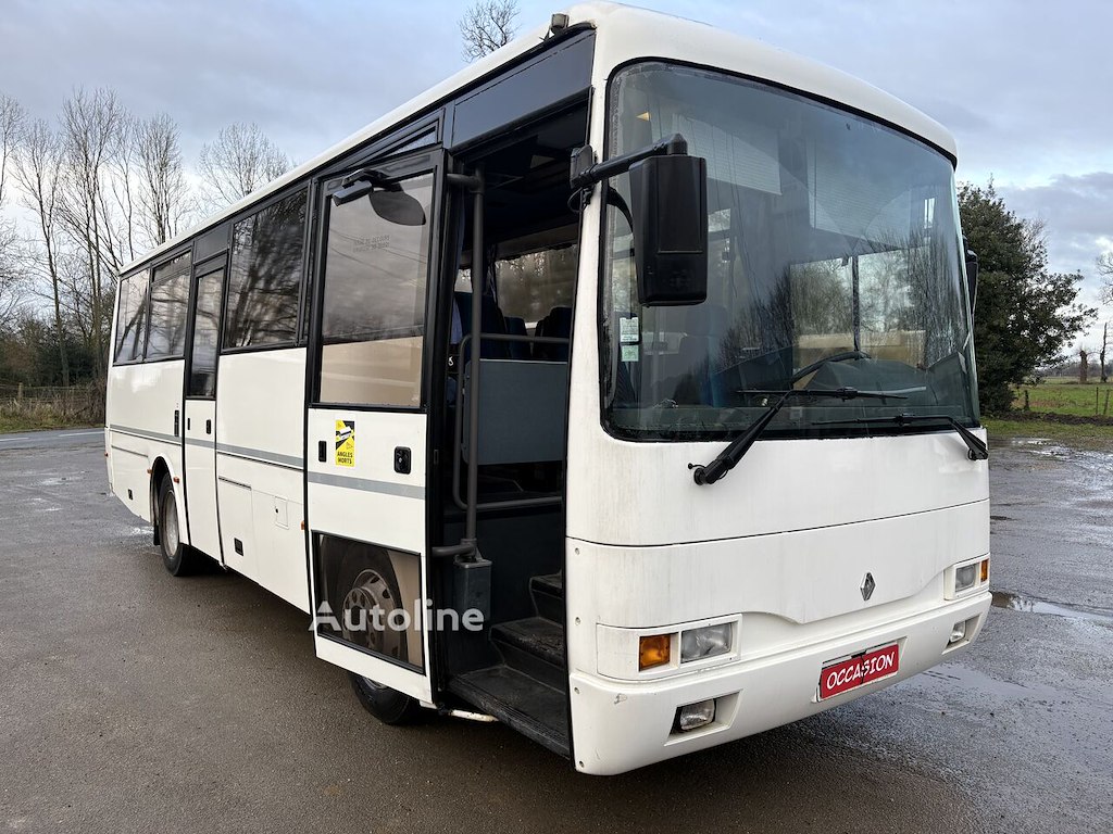 Renault medium školski autobus