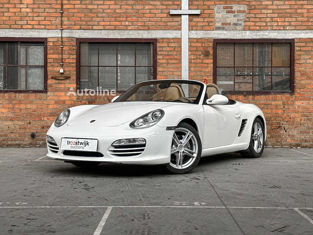 Prodaje se Porsche Boxster kabriolet na aukciji