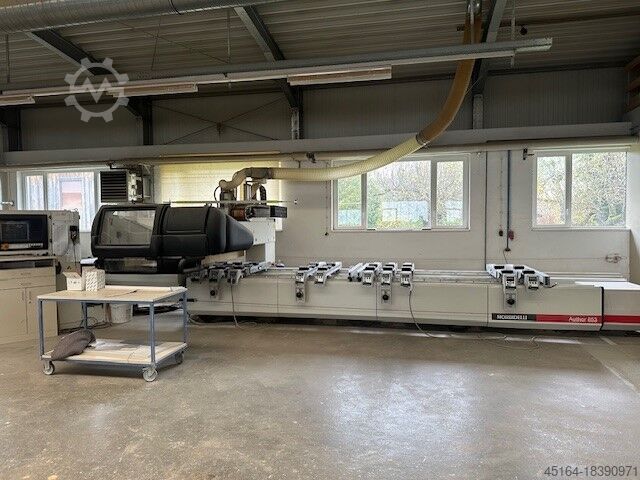 CNC machining centar
Morbidelli Author 853