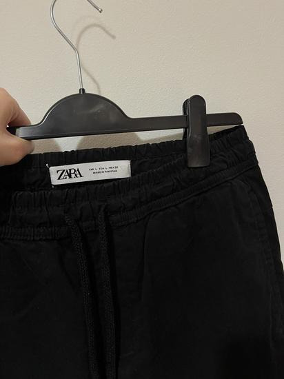 ZARA crne pantalone vel L/XL kao NOVO