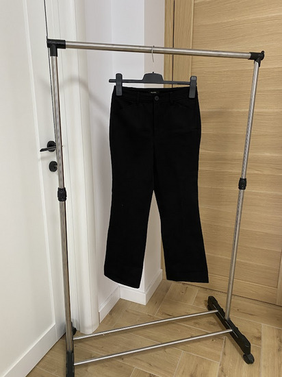 MASSIMO DUTTI crne pantalon