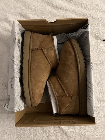 UGG ULTRA MINI