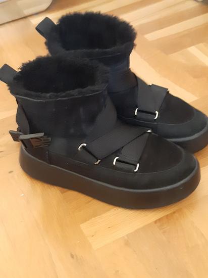 Ugg 36 original nove