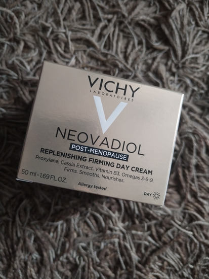 Vichy Neovadiol postmenopause dnevna krema